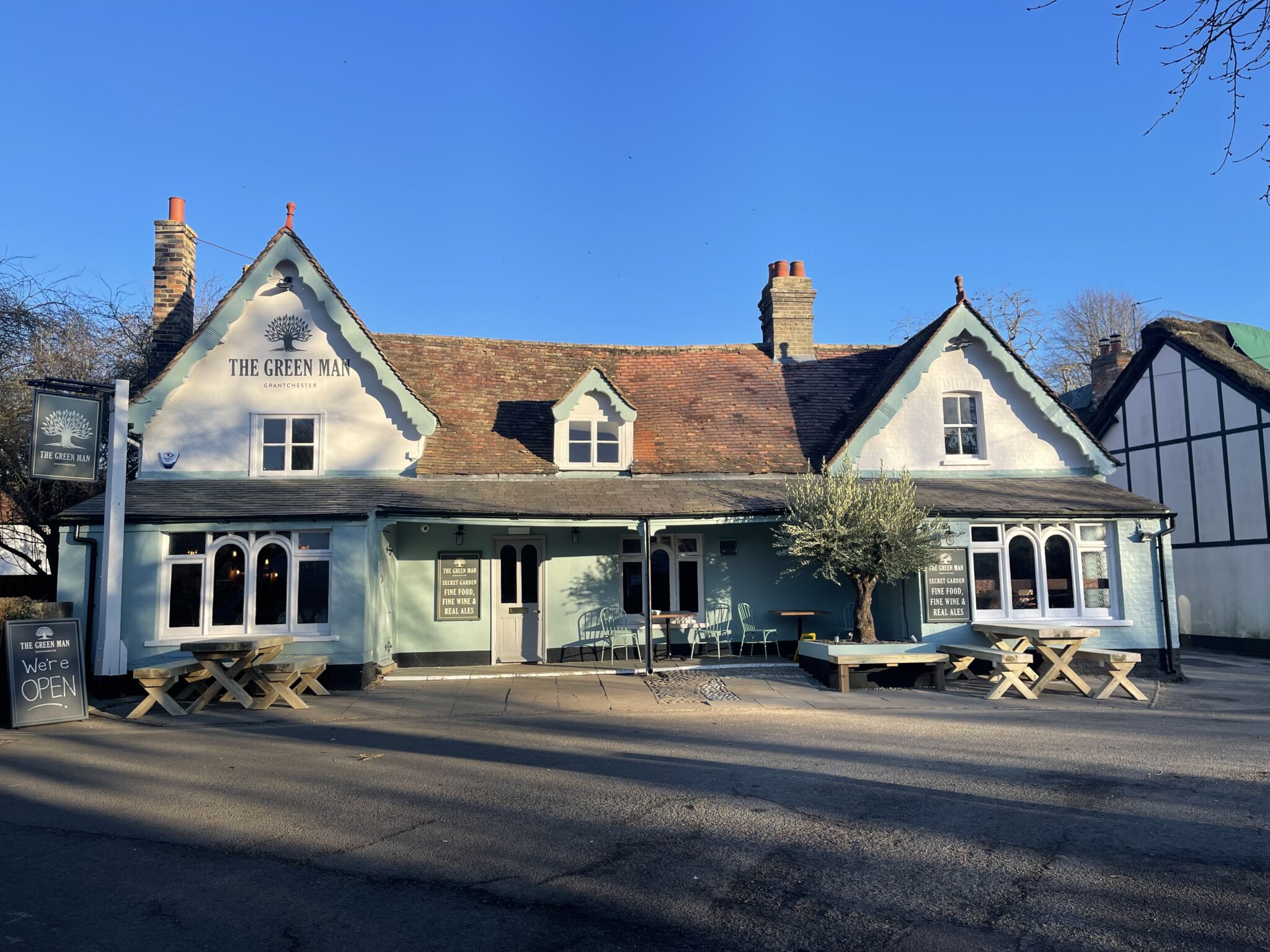 Pub Outdoor Furniture - Moorlands Garden Furniture